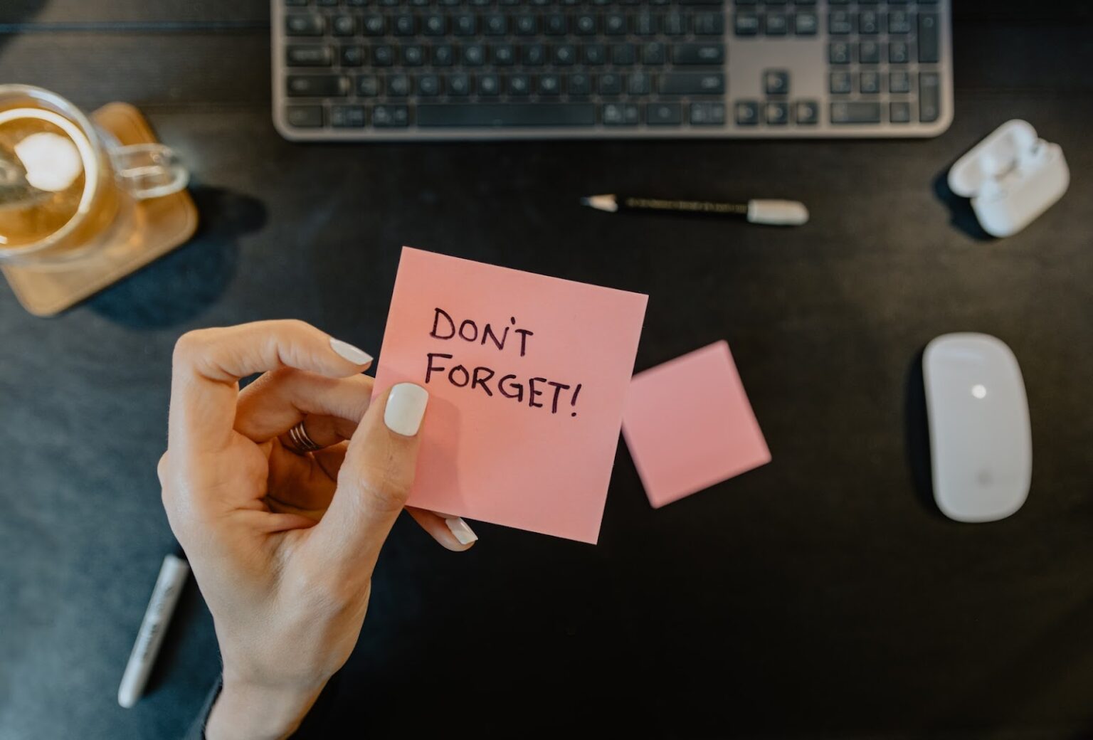 How to write a survey reminder email